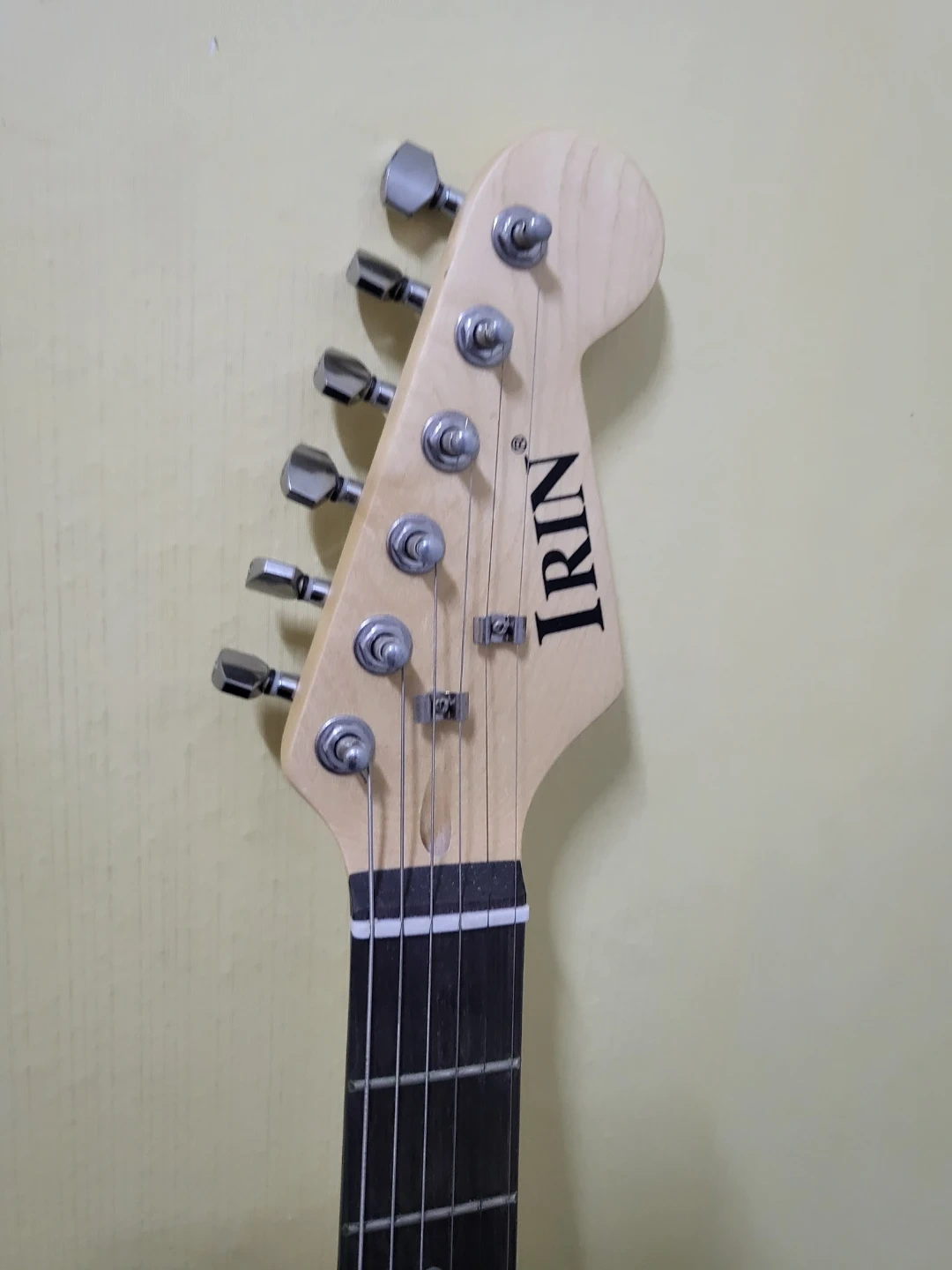 IRIN 일렉 기타 | 취미/게임/음반 | 당근 중고거래