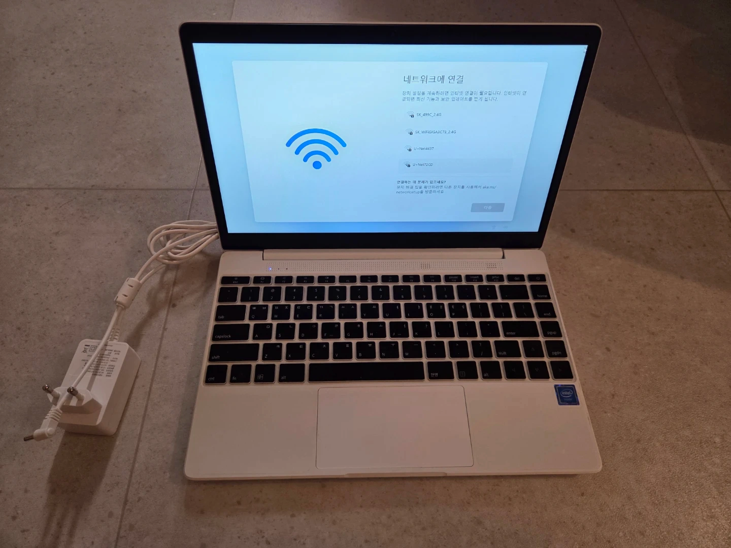 베이직북 14 BB1422SS 화이트 | 디지털기기 | 당근 중고거래