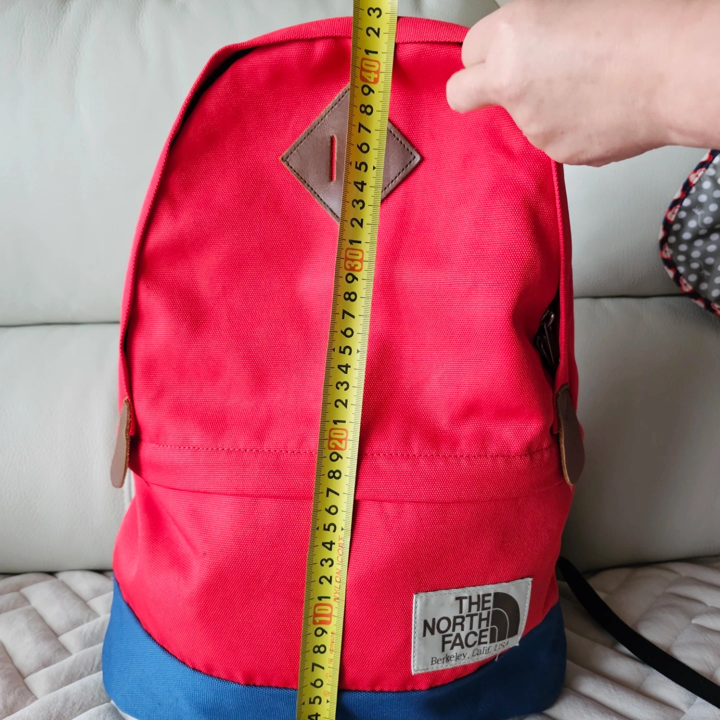 노스페이스 레드 백팩 | 스포츠/레저 | 당근 중고거래