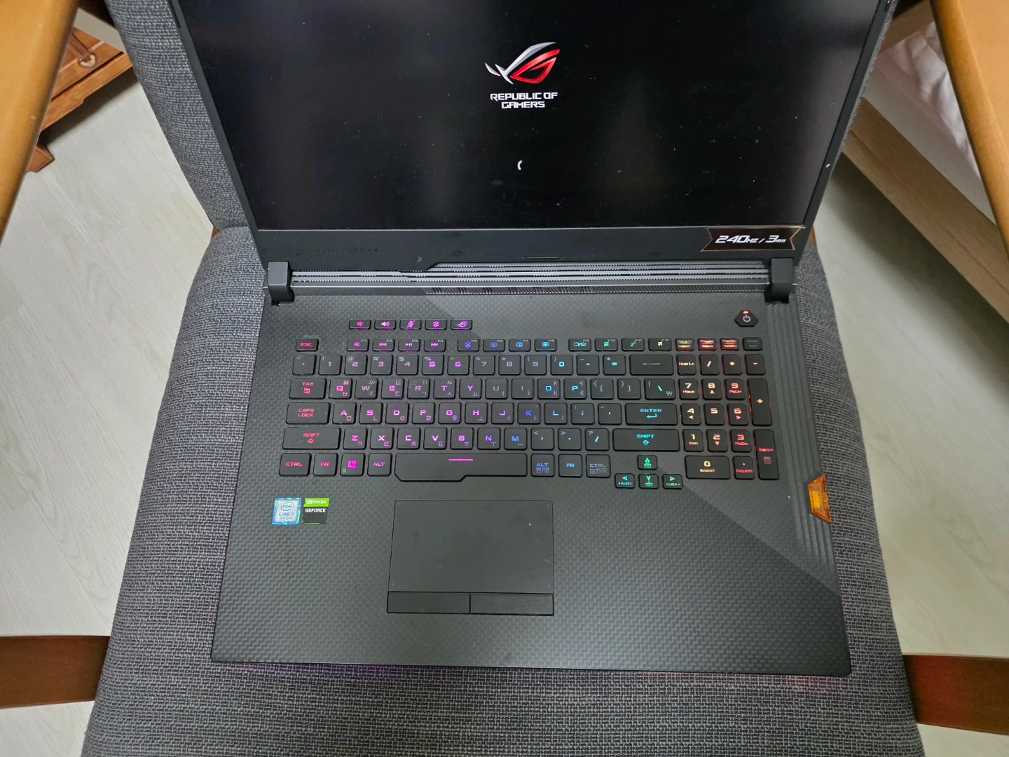 ASUS ROG 게이밍 노트북 i7 240Hz | 디지털기기 | 당근 중고거래