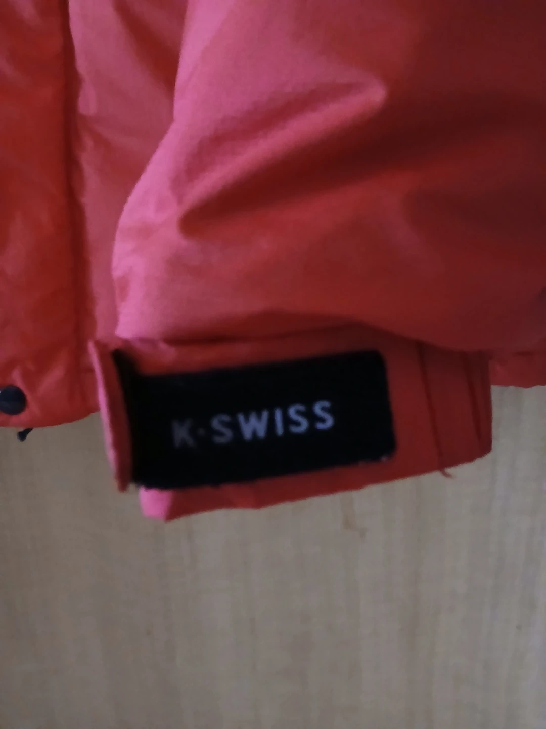 K-SWISS 빨간색 패딩 100 | 스포츠/레저 | 당근 중고거래