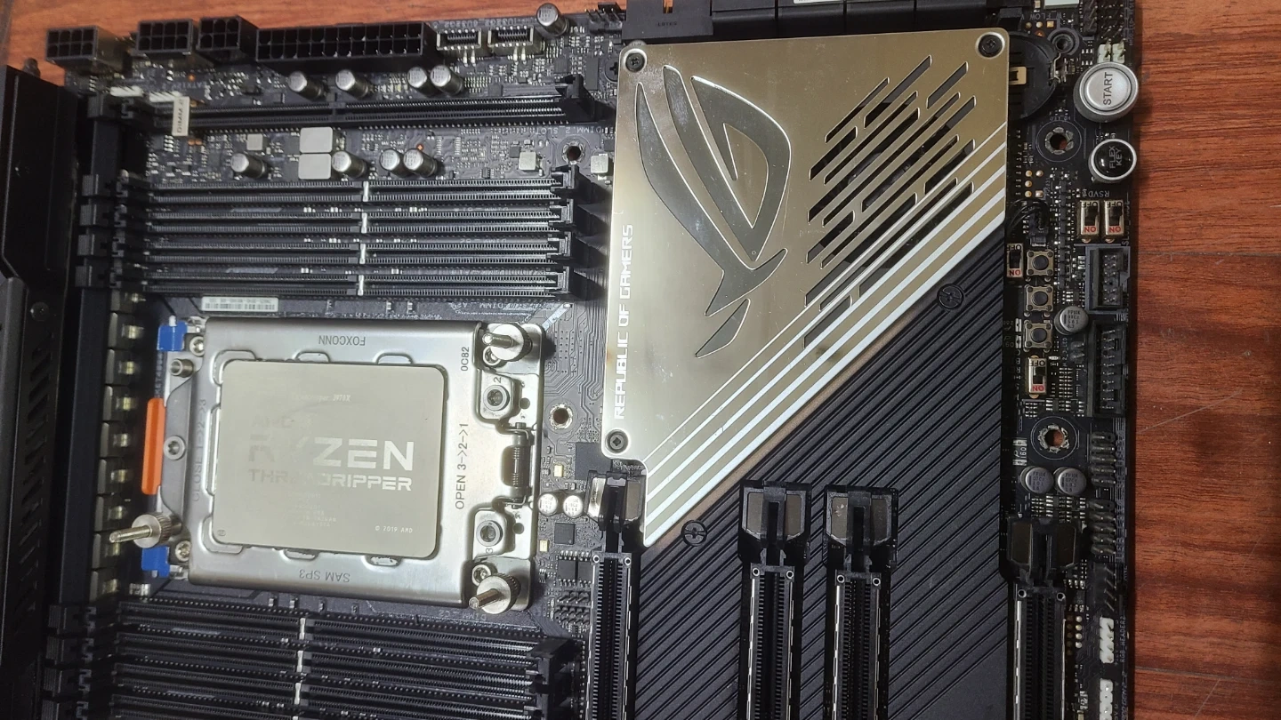ASUS ROG Zenith II Extreme Alpha + AMD 3970X | 디지털기기 | 당근 중고거래