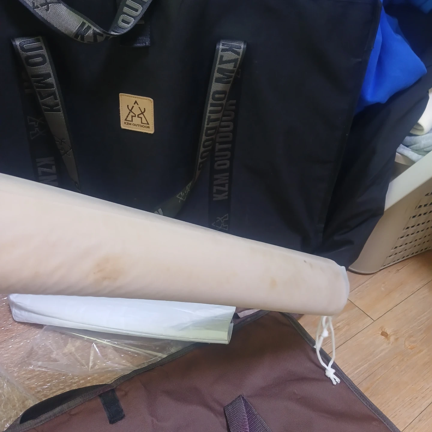 카즈미 로우 BBQ 캠핑 테이블 | 스포츠/레저 | 당근 중고거래