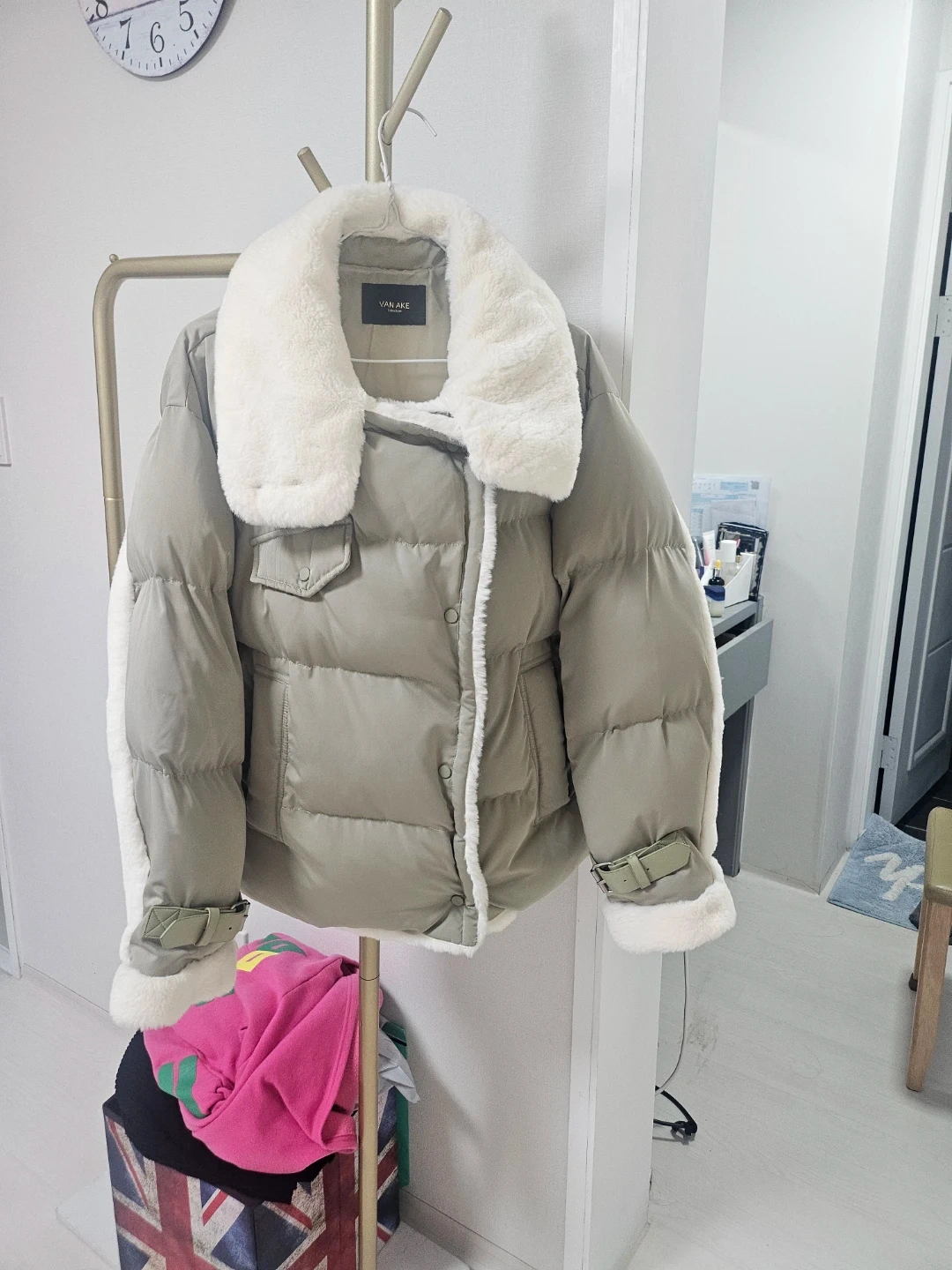 VAN AKE 패딩 | 여성의류 | 당근 중고거래