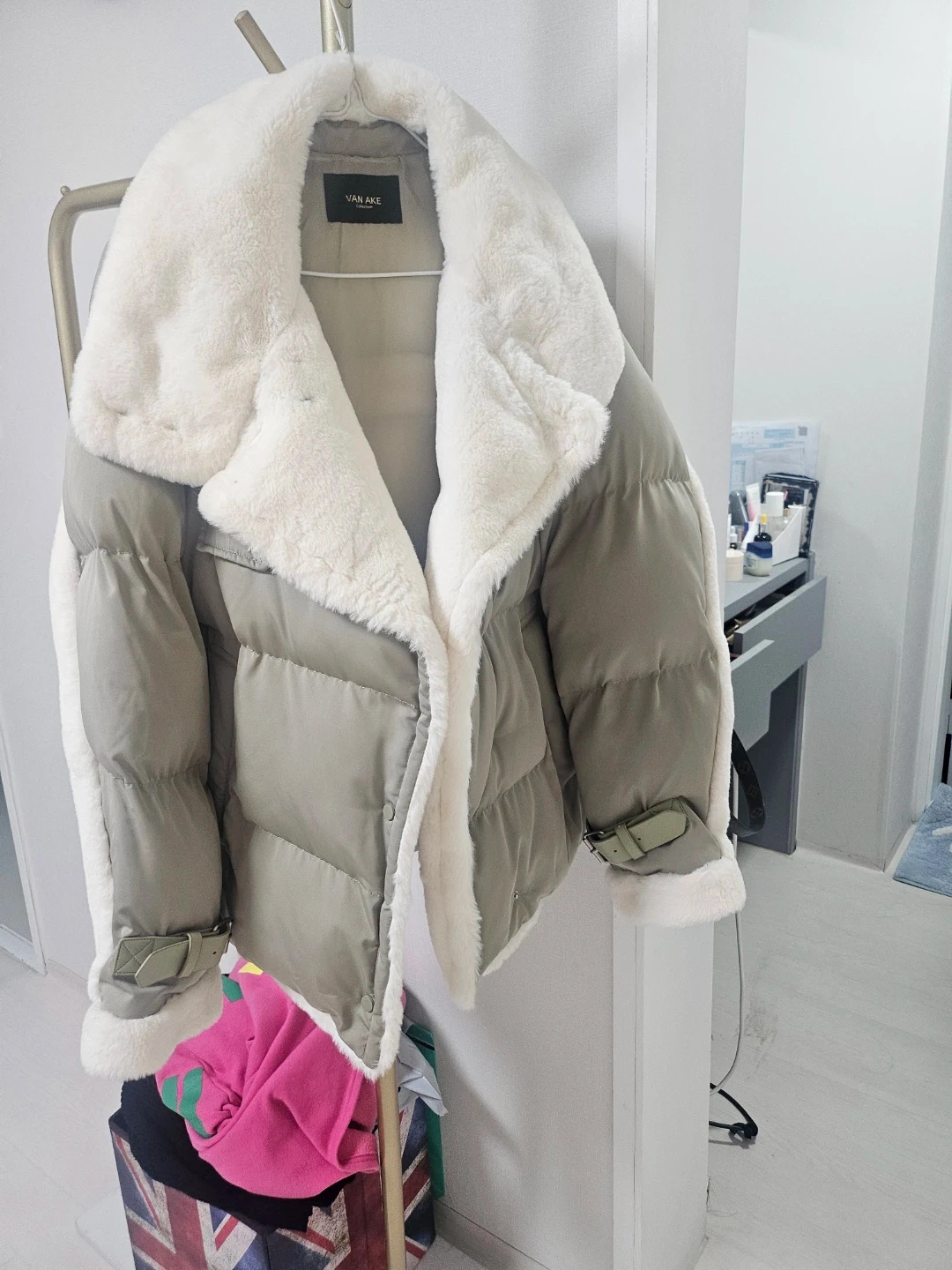 VAN AKE 패딩 | 여성의류 | 당근 중고거래