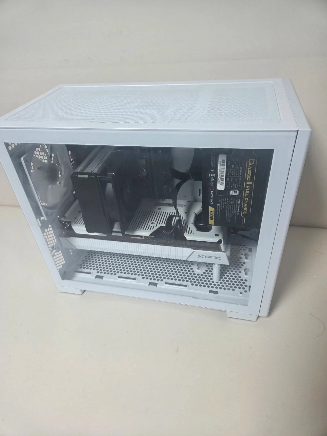 화이트 게이밍 PC 팝니다 | 디지털기기 | 당근 중고거래