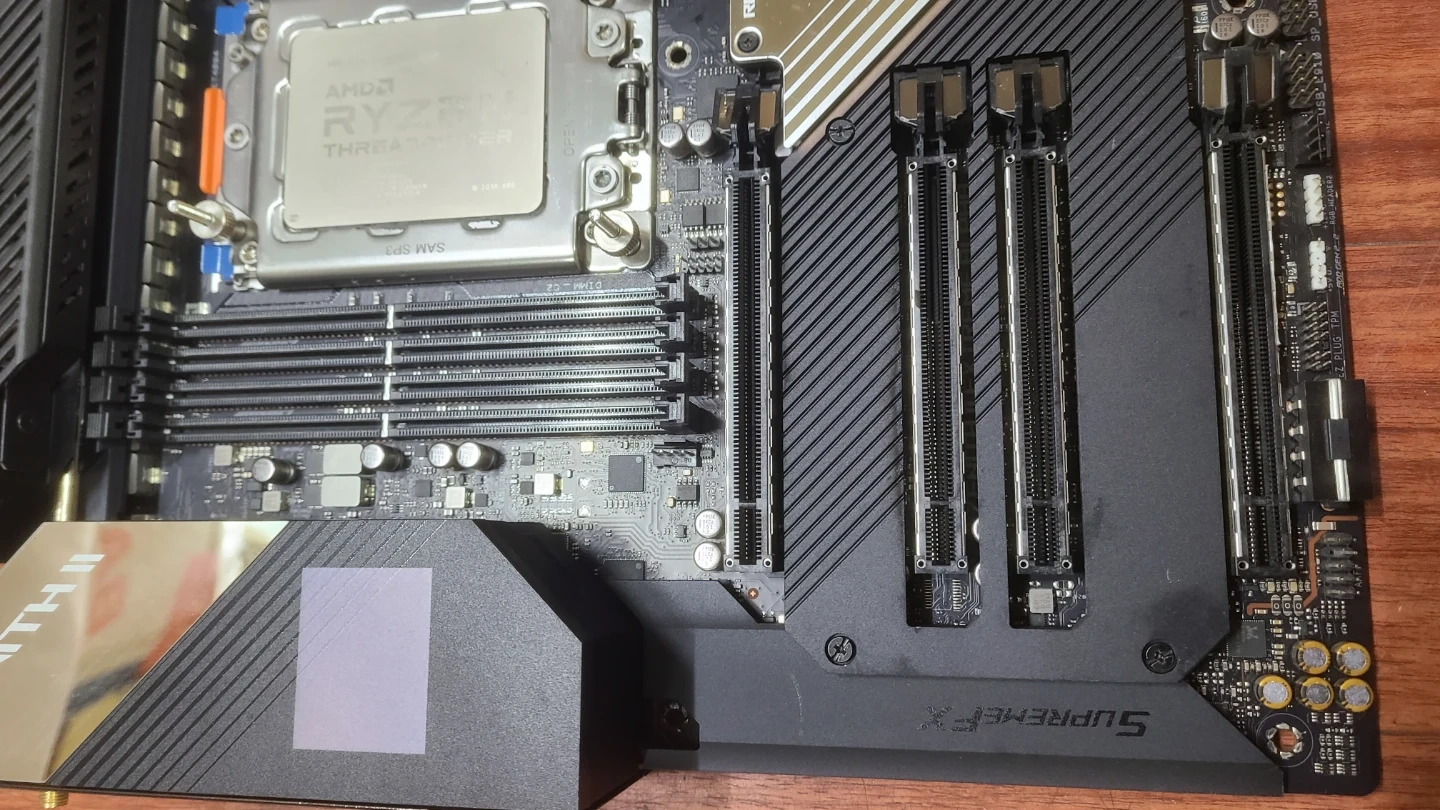 ASUS ROG Zenith II Extreme Alpha + AMD 3970X | 디지털기기 | 당근 중고거래