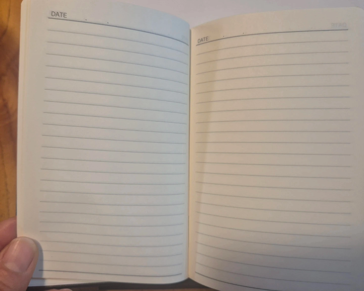 26년 탁상 달력과 다이어리 겸 줄 노트 | 여성잡화 | 당근 중고거래