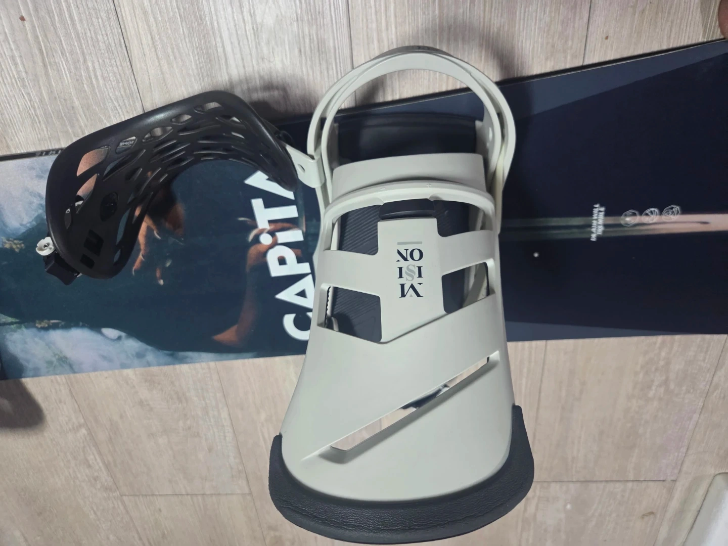 CAPITA DOA 스노우보드 데크 + 바인딩 | 스포츠/레저 | 당근 중고거래