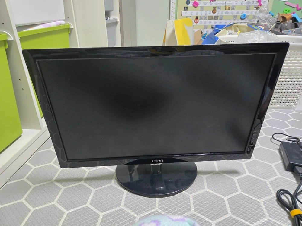 Udea LED 모니터 L220 | 디지털기기 | 당근 중고거래