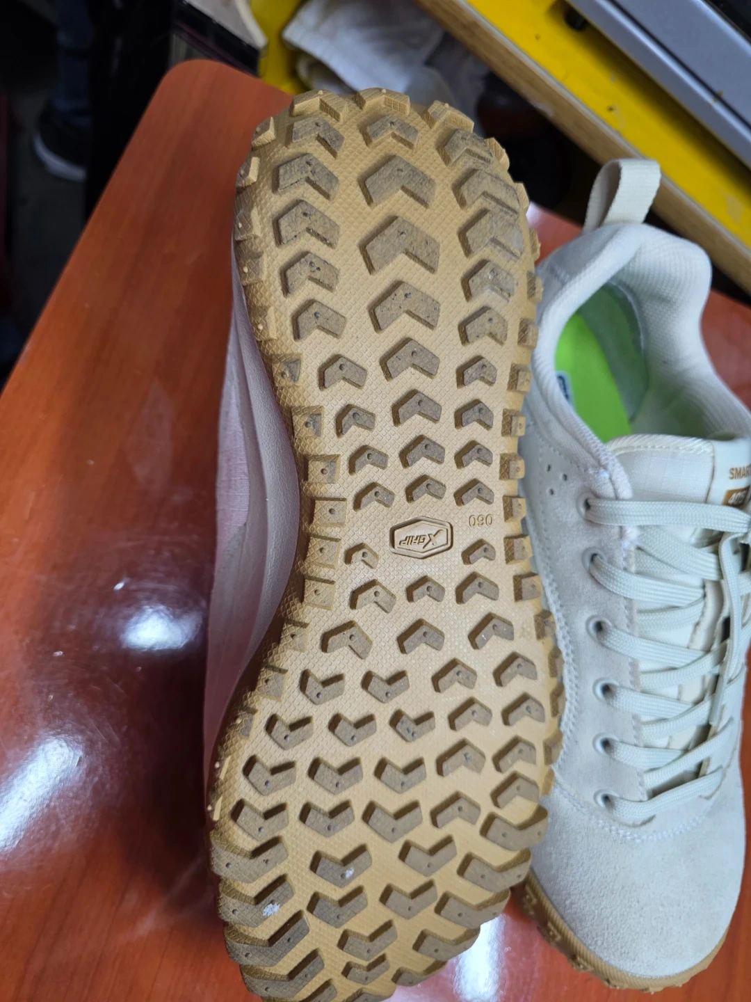 아이더 스마트 405 아이보리 운동화 | 남성패션/잡화 | 당근 중고거래