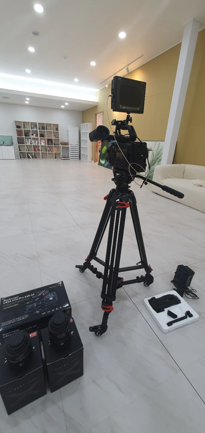 블랙매직 URSA Mini Pro 4.6K G2 신품급 시네마 촬영 풀세트 | 디지털기기 | 당근 중고거래