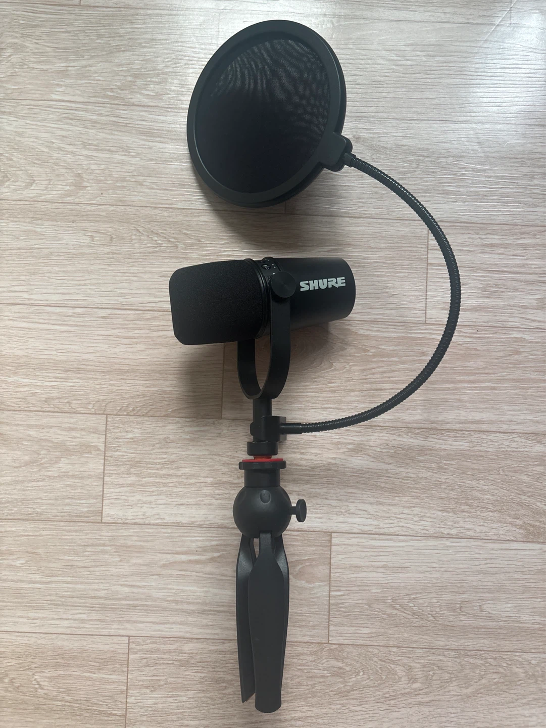 슈어 SHURE MV7 마이크 + 팝필터 + 미니 삼각대 (케이블없음) | 디지털기기 | 당근 중고거래