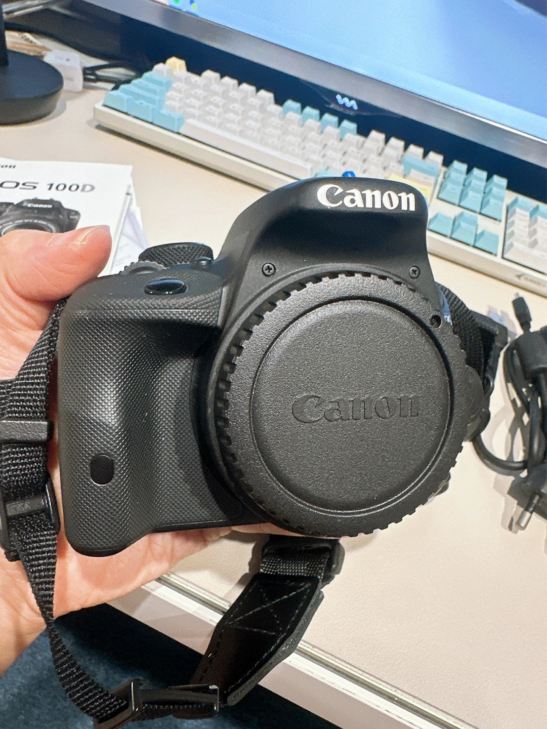 캐논 EOS 100D 블랙 DSLR 카메라 바디만(렌즈미포함) | 디지털기기 | 당근 중고거래
