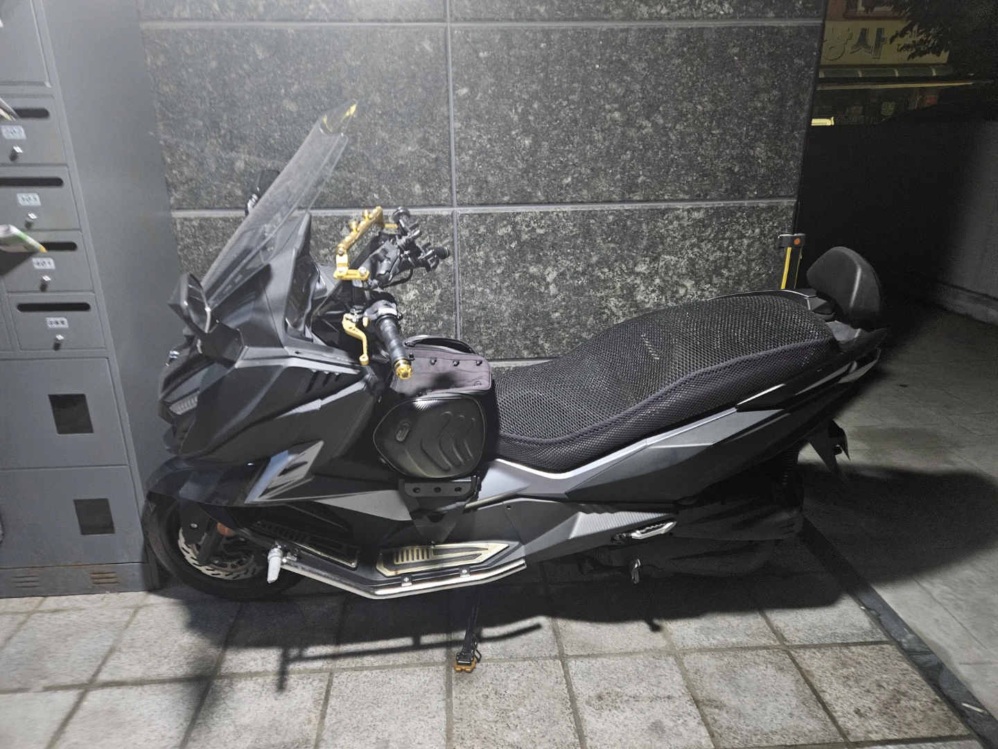 SYM 크루심알파 125 블랙 스쿠터 | 스포츠/레저 | 당근 중고거래