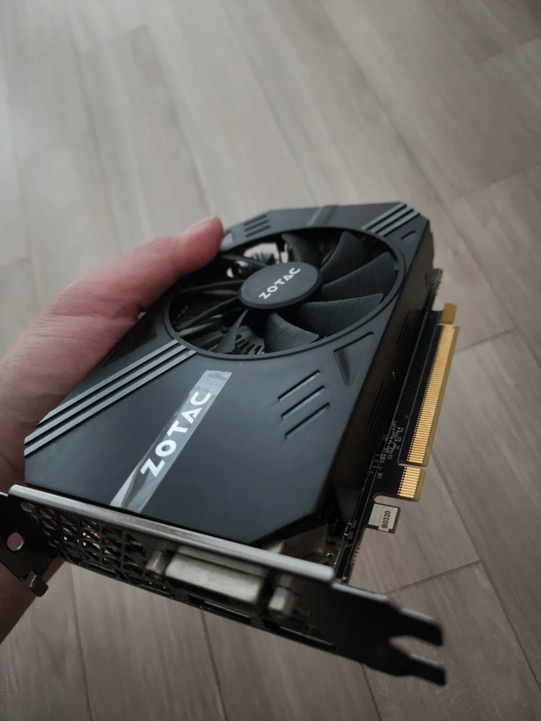 조탁 지포스 GTX 1060 3GB GDDR5 그래픽카드 | 디지털기기 | 당근 중고거래