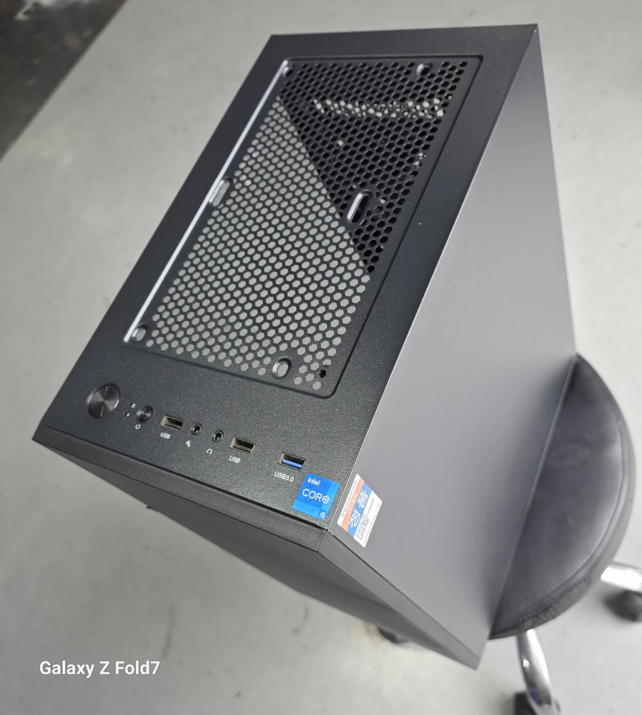 i5-14400F RTX 4060 Ti 게이밍 PC 본체 / 27인치모니터 | 디지털기기 | 당근 중고거래