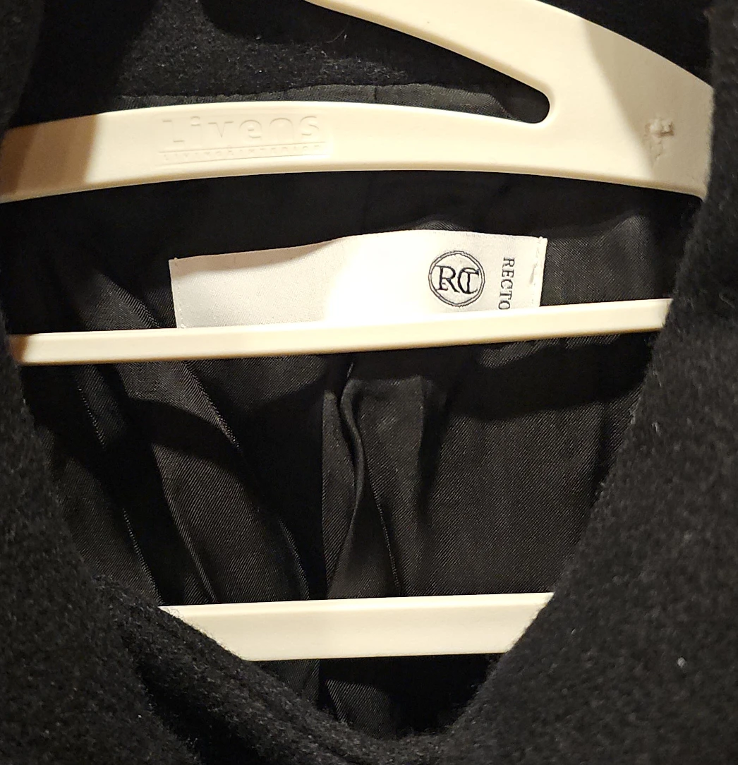 RECTO 렉토 블랙 더블 코트 | 여성의류 | 당근 중고거래