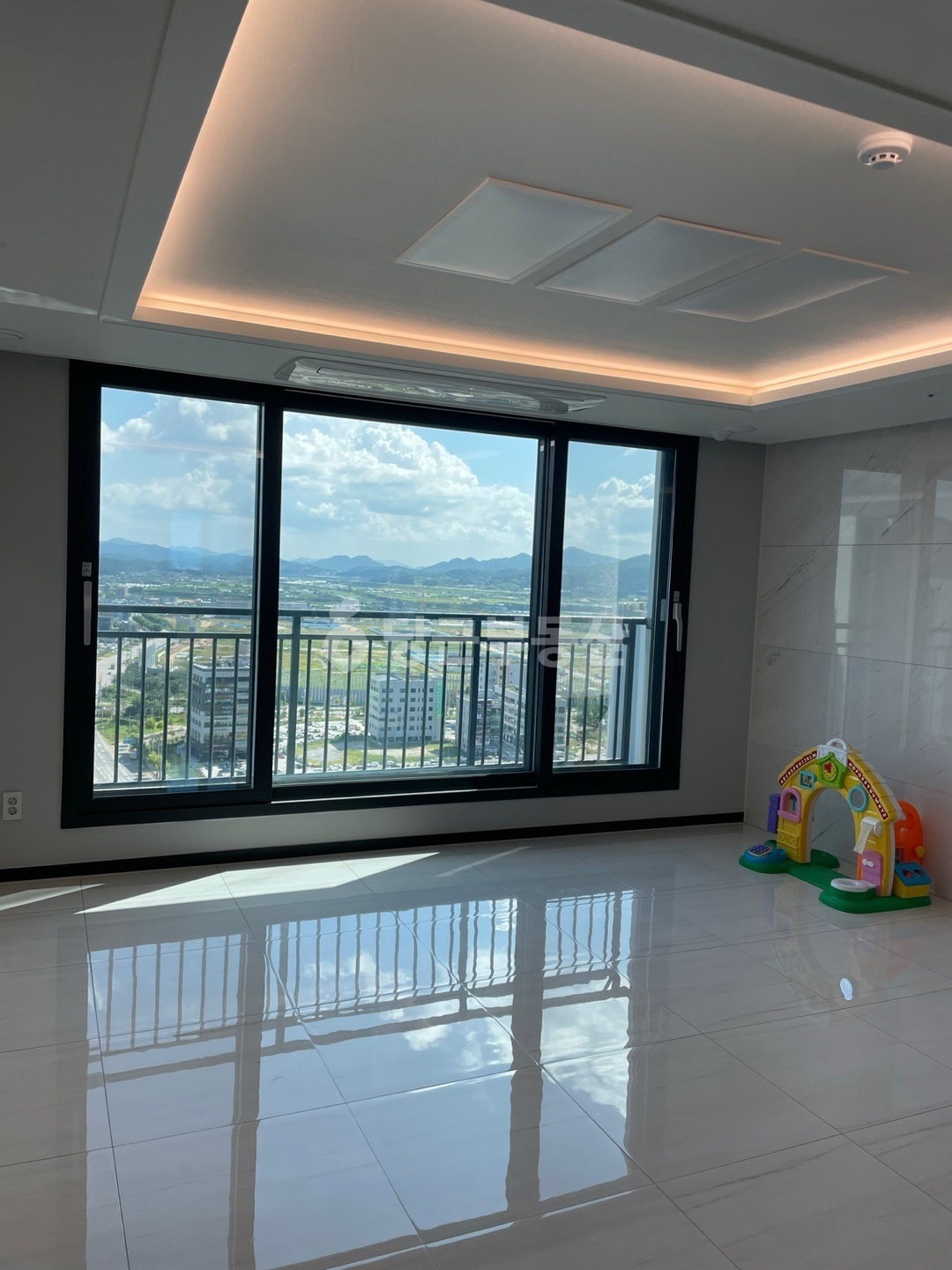 호반써밋 브룩사이드 매매 5억 1,000 | 당근 부동산