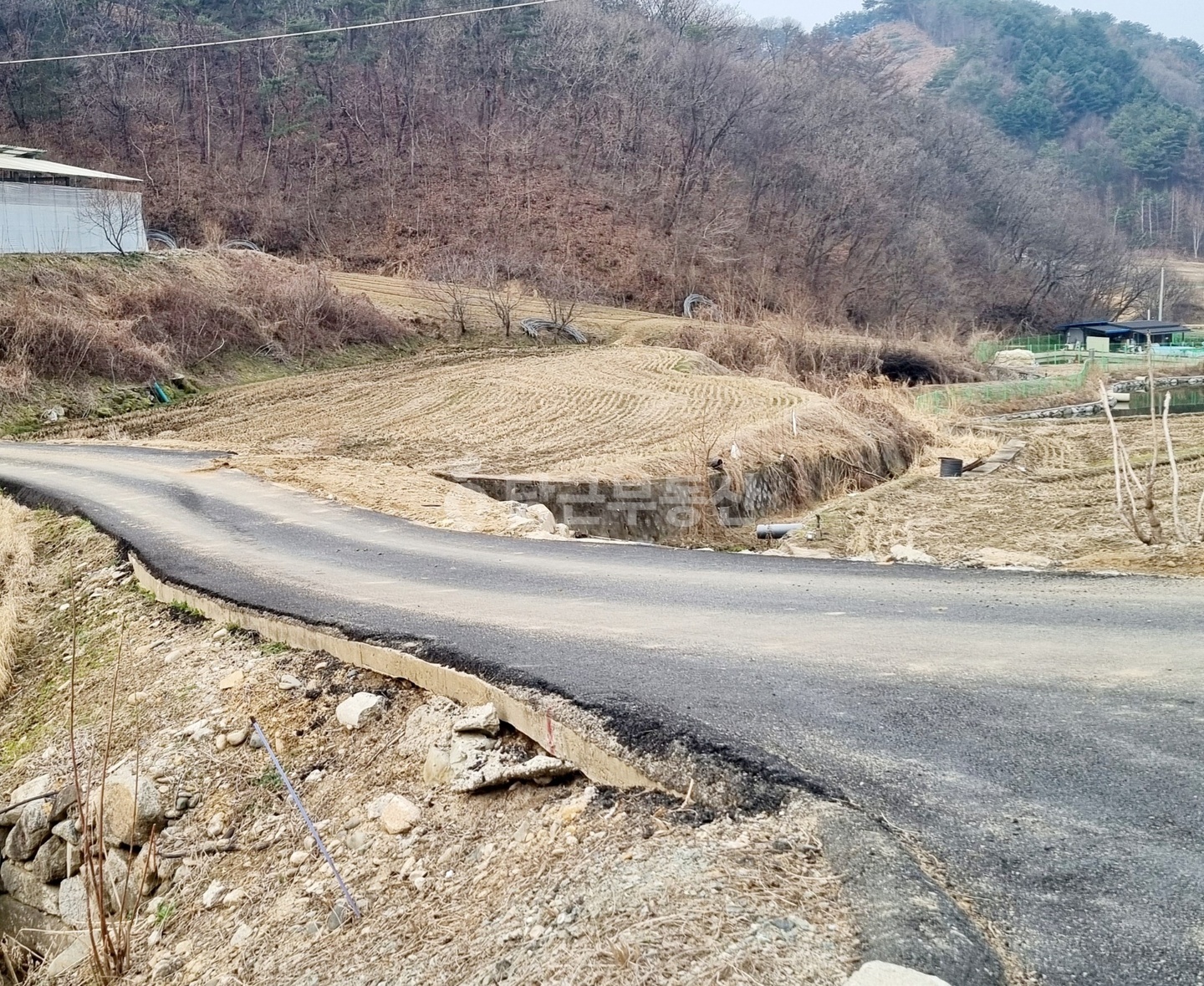 동홍천IC 15분, 내촌IC 10분거리 매매 7,500 | 당근 부동산