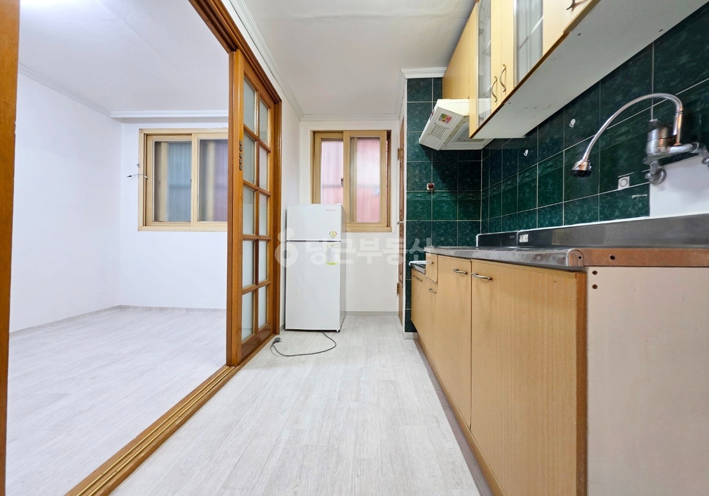 월세 3,000 / 80 | 당근 부동산