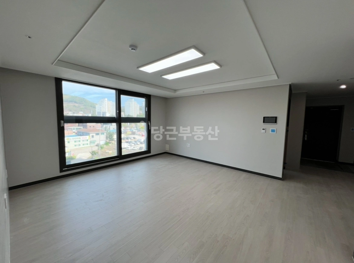 동두천 파인아미스 월세 300 / 80 | 당근 부동산