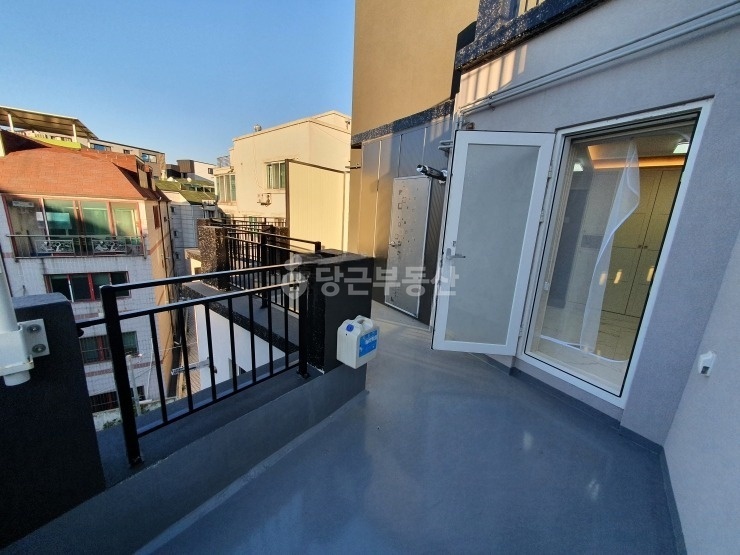 탄방역 10분 테라스원룸 준신축 가성비 선착순 월세 500 / 45 | 당근 부동산