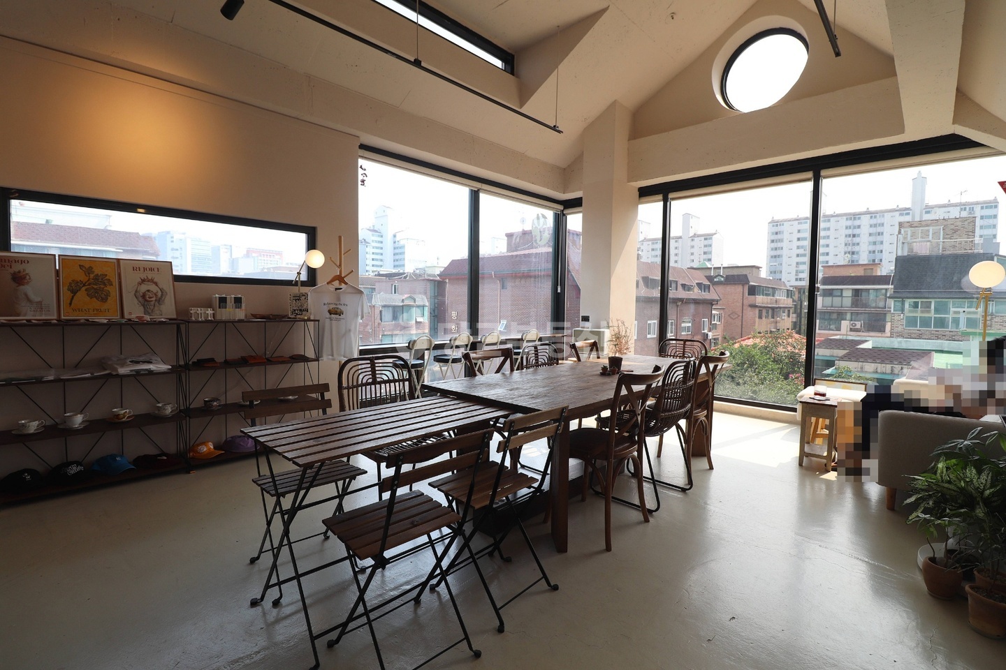 홍대입구역 도보 10분 연남동 월세 3,000 / 180 | 당근 부동산