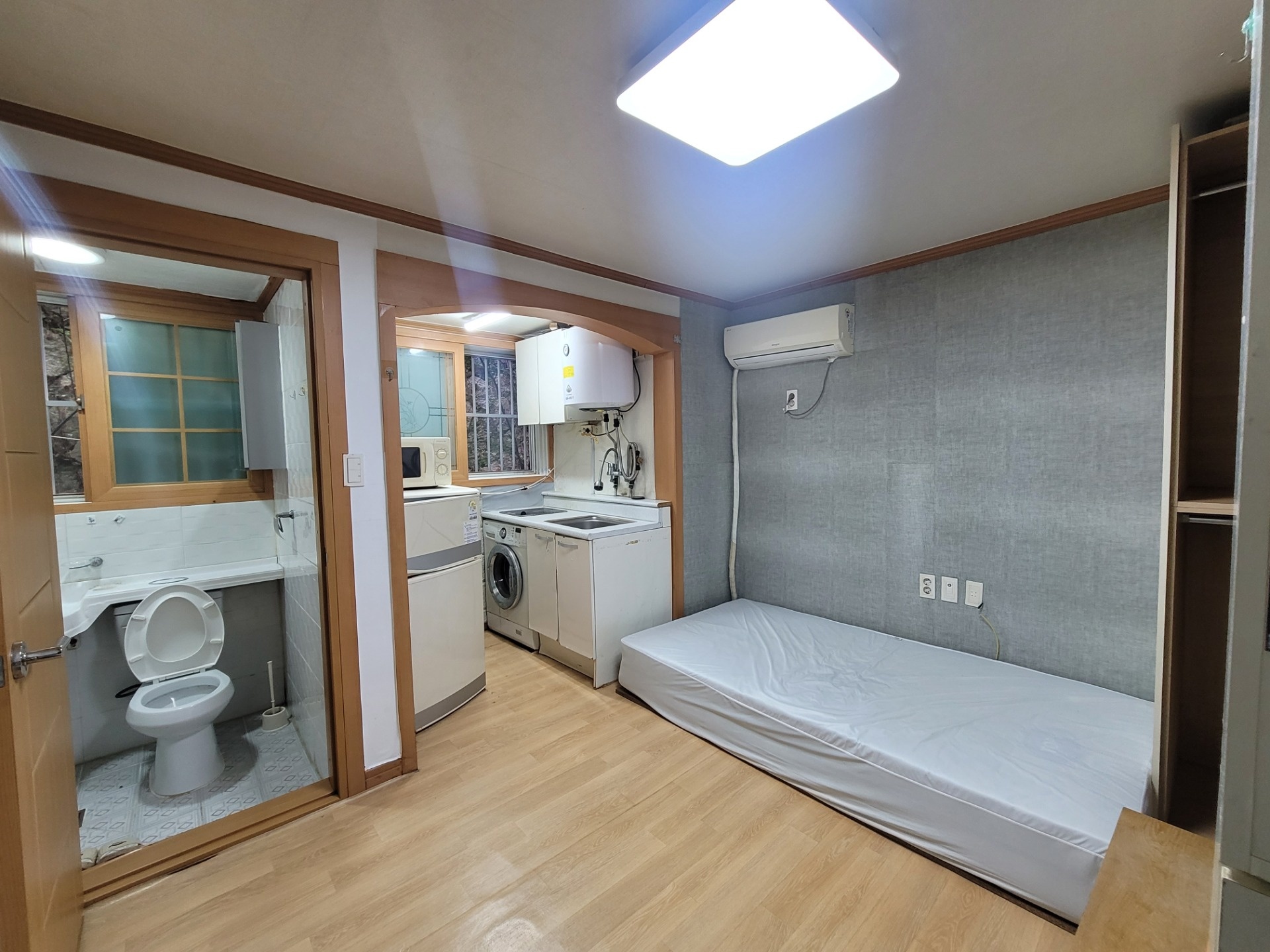 오픈형 원룸 월세 100 / 13 | 물금읍 | 당근 부동산