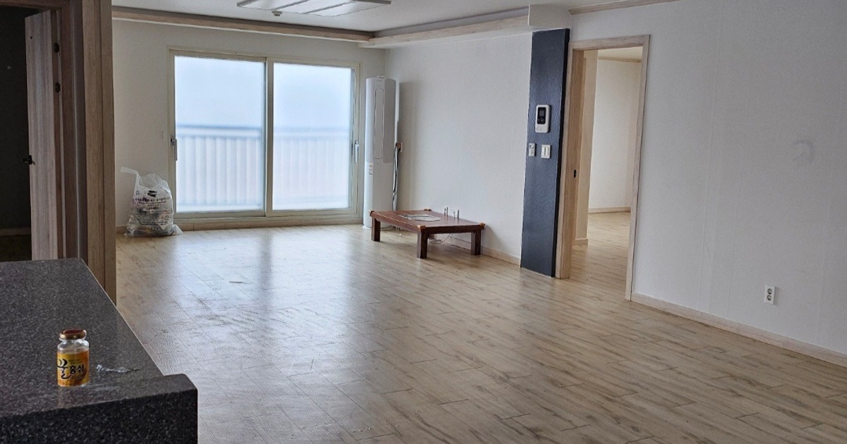 만가대사거리 집 바로 앞 버스정류장 및 편의점 있음 전세 1억 2000 당근 부동산