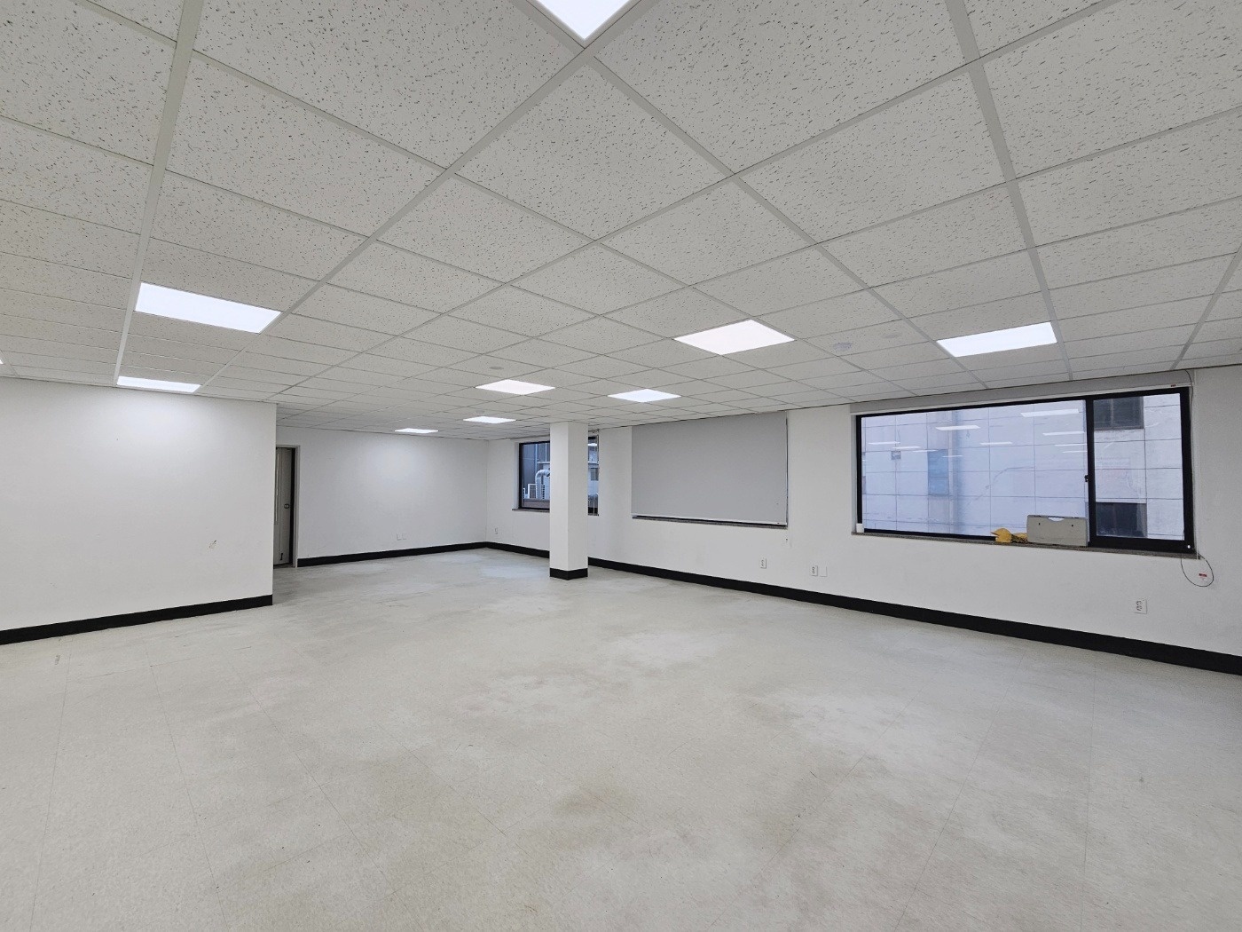 압구정역 도보 5분 월세 5,000 / 330 | 당근 부동산