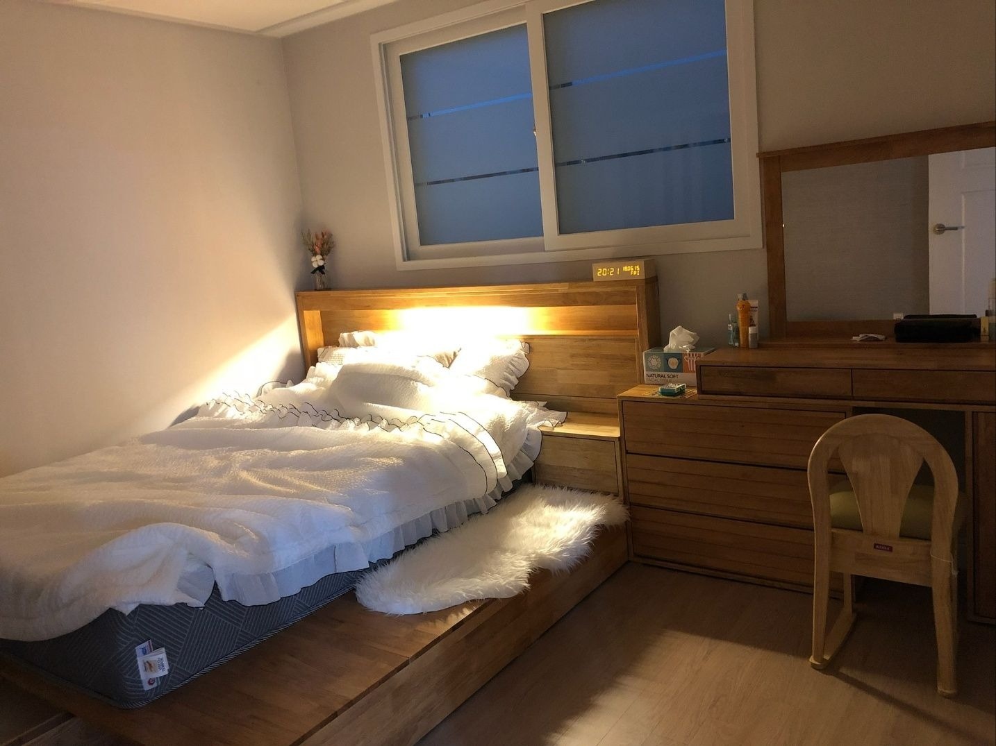 롯데백화점 홈플러스 이마트 롯데마트 등 인프라 좋습니다 도보 3분거리 버스정류장으로 교통환경 편리합니다 매매 2억